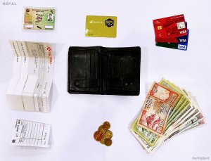 What's in Your Pocket? Contents of Wallets From 16 Countries ...
